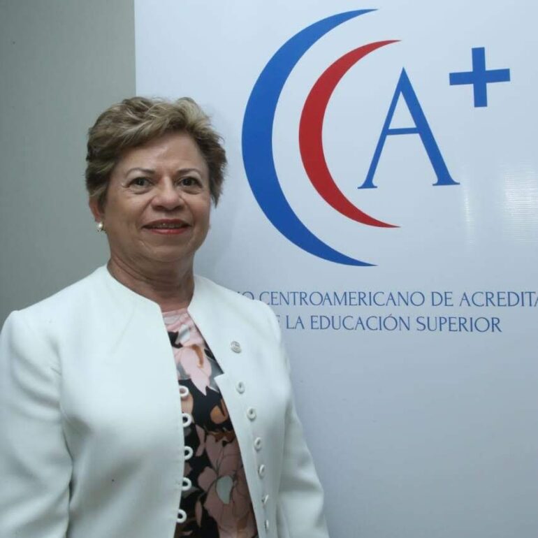 El Papel de la Mujer en la Educación en América Latina y el Caribe - ES ...